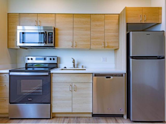Lanterman Apartments Studio Apartment for Rent at 609 W Nickerson St, Seattle, WA 98119 North Queen Anne