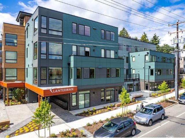 Lanterman Apartments Studio Apartment for Rent at 609 W Nickerson St, Seattle, WA 98119 North Queen Anne