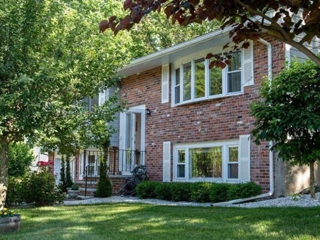 Lantern Ln, Sharon, Home For Sale