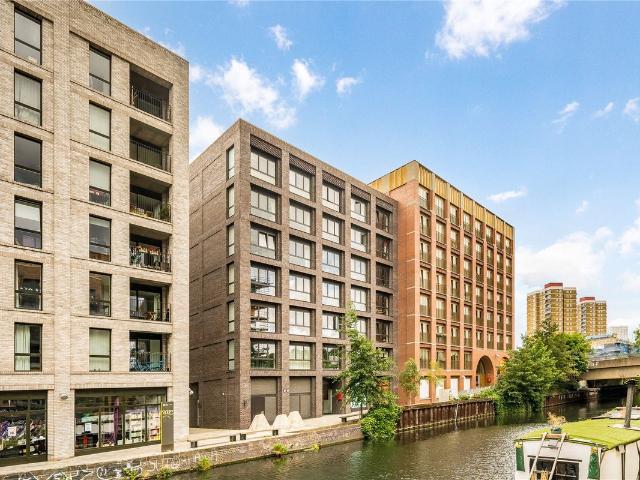 Lanthorn Court, 3 Monkwood Way, Bow, London E3, 1 bed flat to rent, £2,500 pcm | PrimeLocation