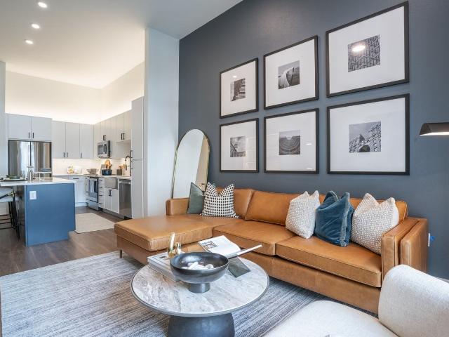 Lantower West Love 1 Bedroom Apartment for Rent at 2275 Hawes Ave, Dallas, TX 75235 Lovefield West