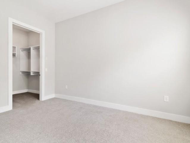 Lantower Weston Corners 1 Bedroom Apartment for Rent at 6000 Elevate Cir, Cary, NC 27513