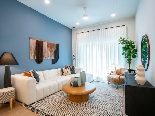 Lantower Midtown Studio Apartment for Rent at 10658 N Central Expy, Dallas, TX 75231