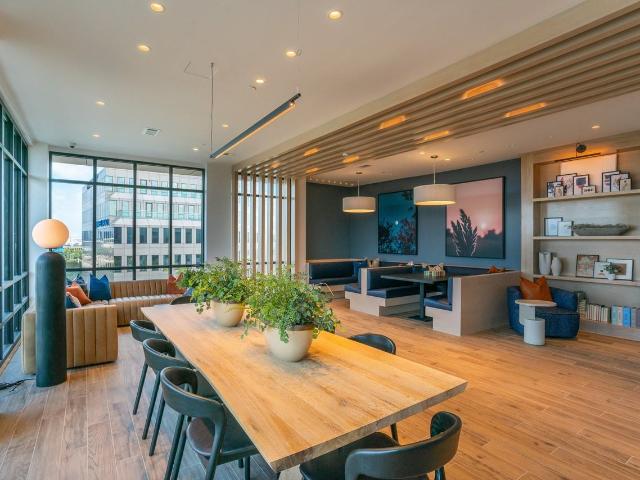 Lantower Midtown 2 Bedroom Apartment for Rent at 10658 N Central Expy, Dallas, TX 75231