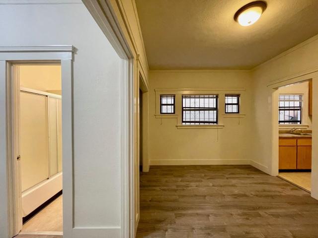 Lantz Building 10 1 Bedroom Apartment for Rent at 359 Grand Ave, Oakland, CA 94610 Adams Point