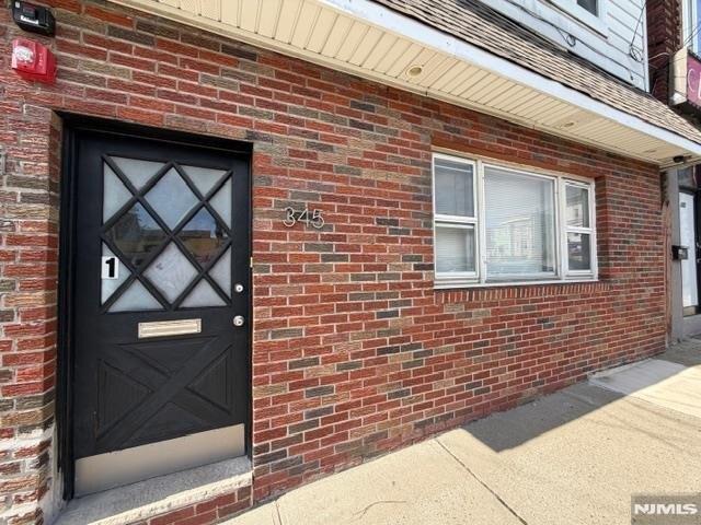 Lanza Ave, Garfield, Home For Sale