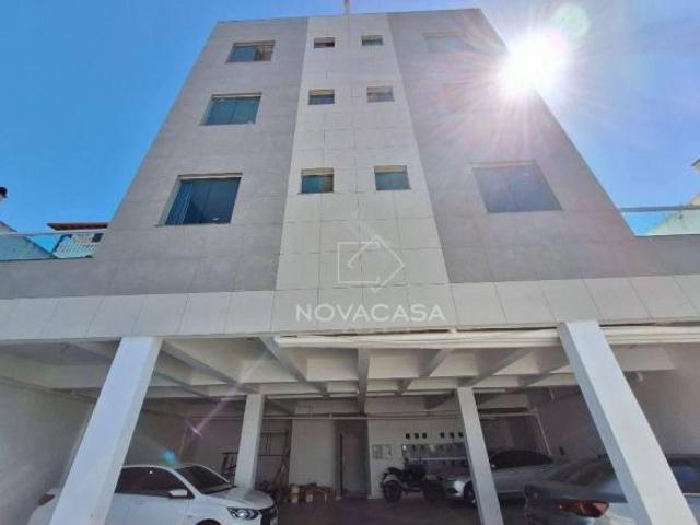 Lançamento com Elevador: 2 Quartos, Vaga para 2 Motas e Localização Privilegiada!