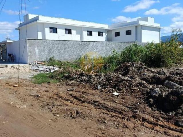 LANÇAMENTO DE SOBRADOS A VENDA NO BALNEÁRIO DOS GOLFINHOS EM CARAGUATATUBA