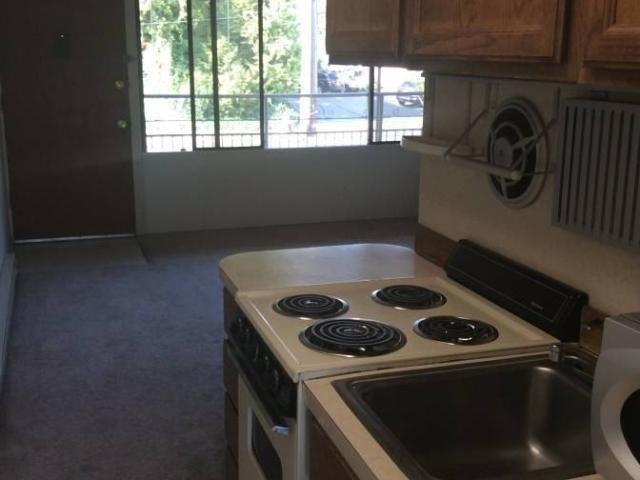 Lanai Apartments Studio Apartment for Rent at 3240 Fuhrman Ave E, Seattle, WA 98102 Portage Bay