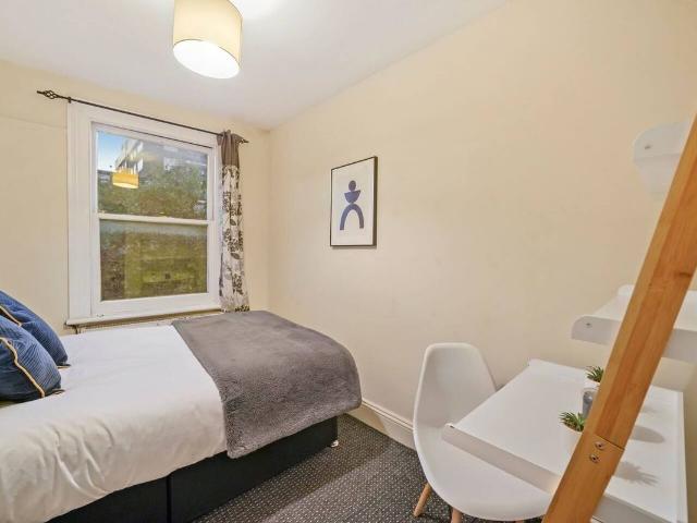Lanark Place, London W9, Room to rent, £1,400 pcm | PrimeLocation