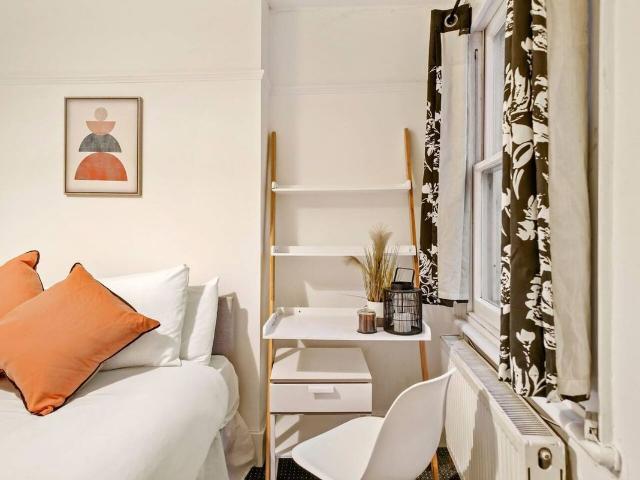 Lanark Place, London W9, Room to rent, £1,650 pcm | PrimeLocation