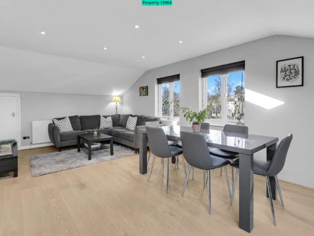 LANARK ROAD, LONDON, W9 1NX 2 bed flat to rent £2,925 pcm £675 pw