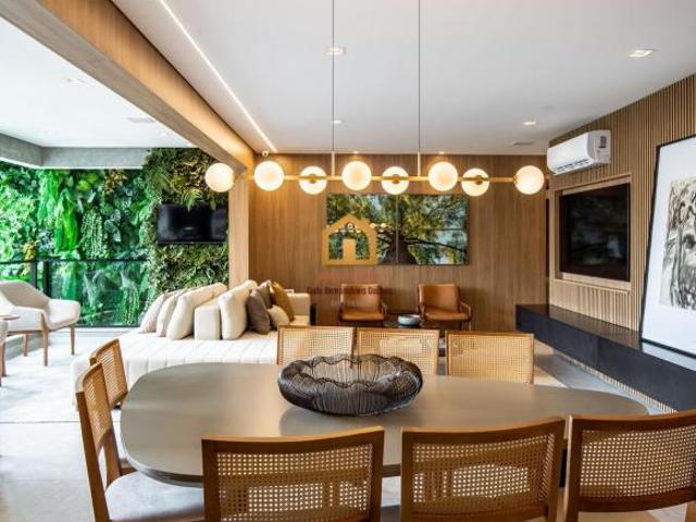 LANCA205 Casa Brasileira Setor Bueno Goiânia GO