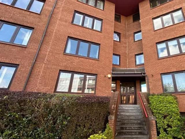 Lancaster Crescent Lane, Glasgow, G12 0RS, United Kingdom | 2 bed apartment for rent #131101651 | Rentberry