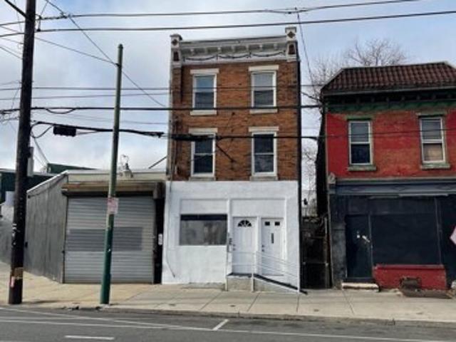 Lancaster Ave, Philadelphia, Home For Sale
