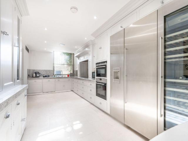 Lancaster Gate, London W2, 3 bed flat to rent, £13,000 pcm | PrimeLocation