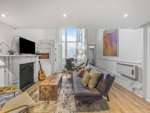 Lancaster Gate, London W2 1 bed apartment to rent £2,000 pcm £462 pw