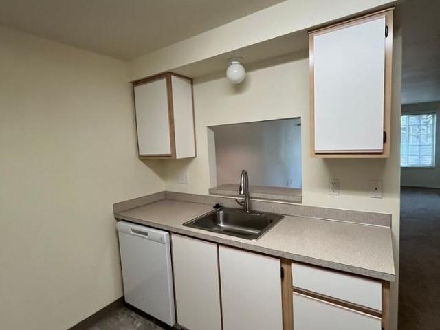 Lancaster Gardens 1 Bedroom Apartment for Rent at 3695 D St Ne, Salem, OR 97301 Northeast Salem
