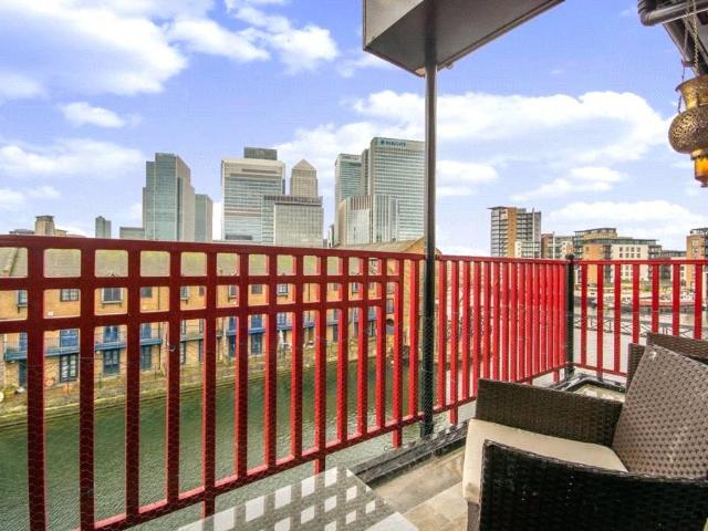 Lancaster Drive, London 1 bed flat to rent £2,700 pcm £623 pw