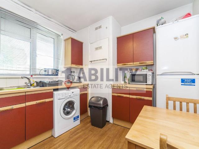 Lancaster Street, London SE1, 3 bed flat to rent, £2,900 pcm | PrimeLocation