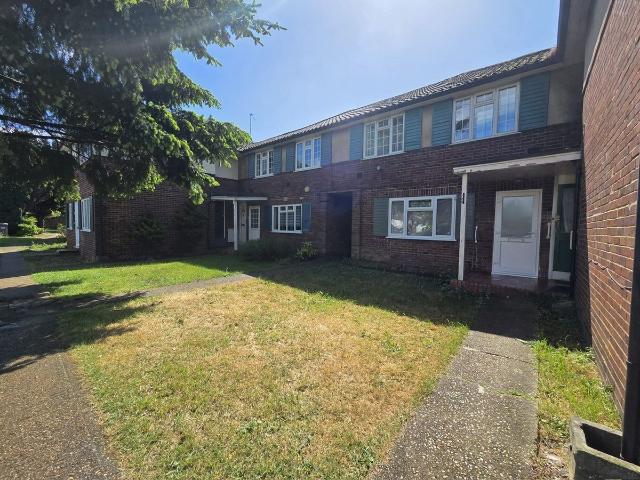 Lancaster Place, Hounslow TW4, 1 bed flat to rent, £1,450 pcm | PrimeLocation