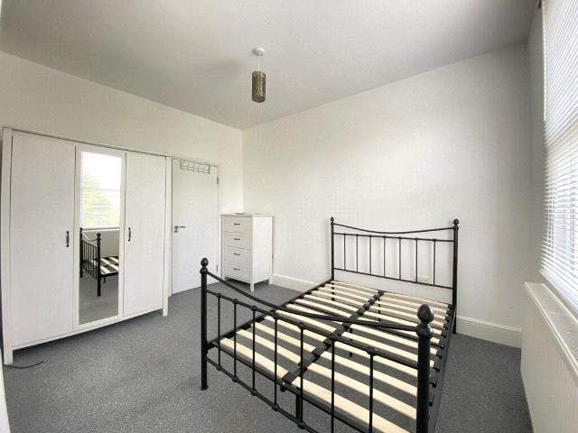 Lancaster Road, Finsbury Park, London N4, Studio to rent, £1,200 pcm | PrimeLocation