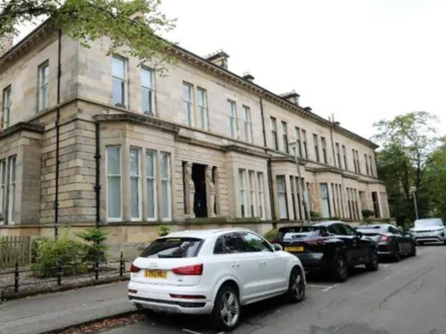 Lancaster Terrace, Glasgow, G12 0UT, United Kingdom | 2 bed townhouse for rent #133222186 | Rentberry