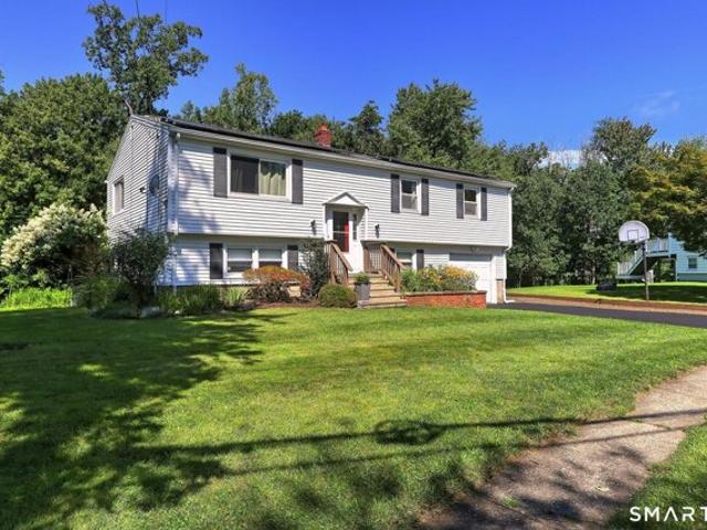 Lance Ln, Milford, Home For Sale