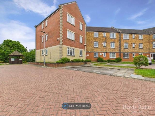 Lancelot Court, Hull HU9, 2 bed flat to rent, £795 pcm | PrimeLocation