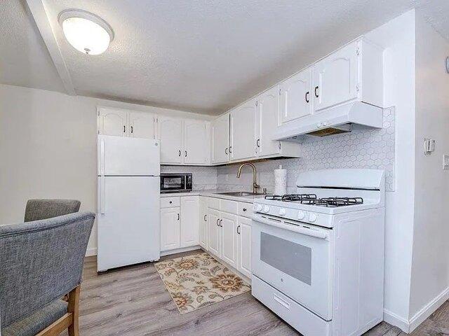 Lancelot Ct Apt,salem, Condo For Sale