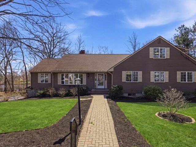 Lancelot Ct, Norwood, Home For Sale