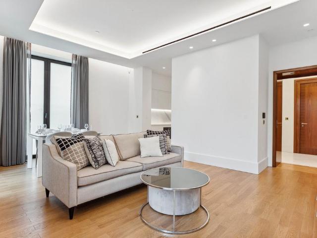 Lancer Square, London, W8 1 bed apartment to rent £6,500 pcm £1,500 pw
