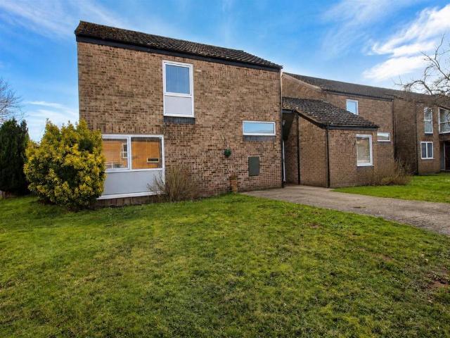 Lancewood Walk, Brandon IP27 4 bed link detached house to rent £1,685 pcm £389 pw