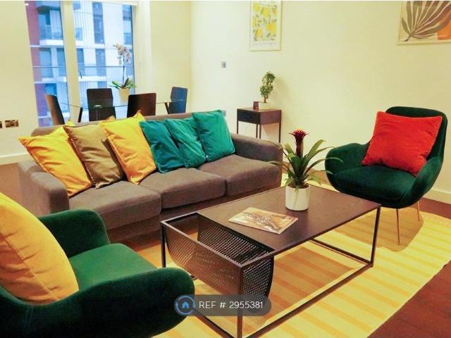 Lanchester Way, London SW11, 2 bed flat to rent, £3,700 pcm | PrimeLocation