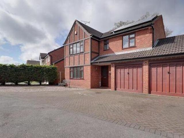 Lancing Avenue, The Meadows, 4 Bedroom Detached