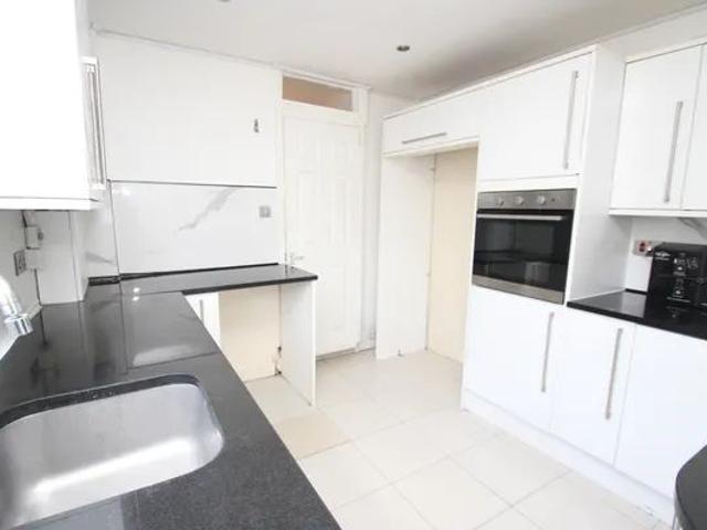 Lancing Road, Croydon, CR0 3EL, Property for rent