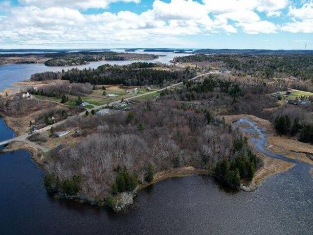 land Machiasport ME DS102635405