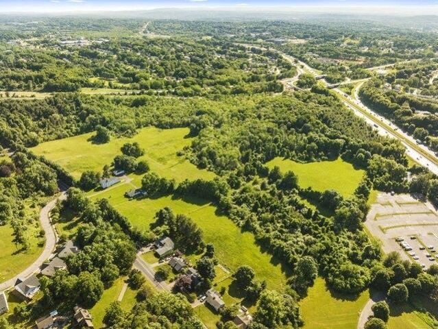 land Meriden CT DLS102725072