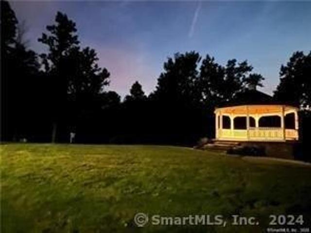 land Middlebury CT DLS102475321