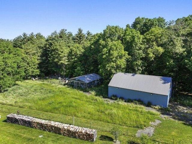 land Middleboro MA ES103443108