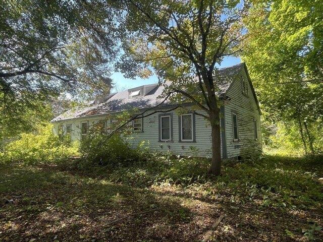 land Middleboro MA ES103444297