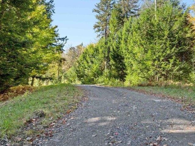 land Middlesex VT DLS102283101