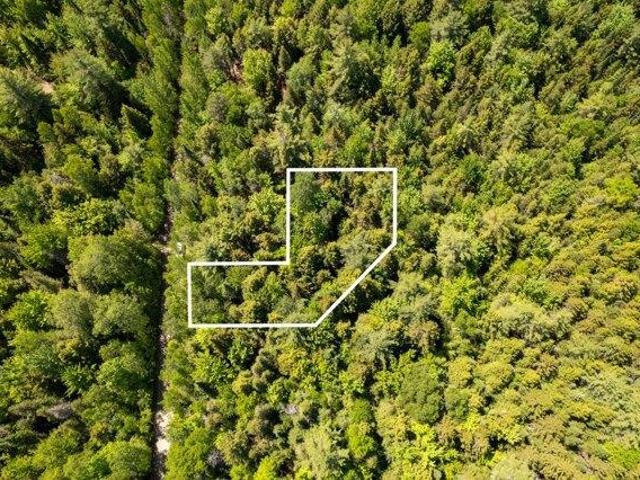 land Millinocket ME DS103663677