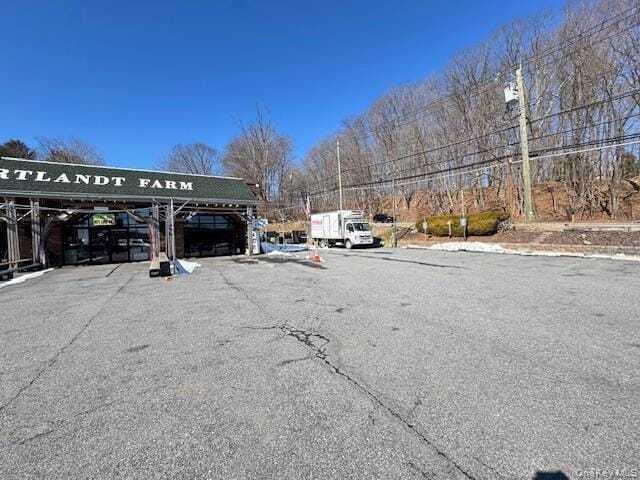 land NY NY DLS98488516