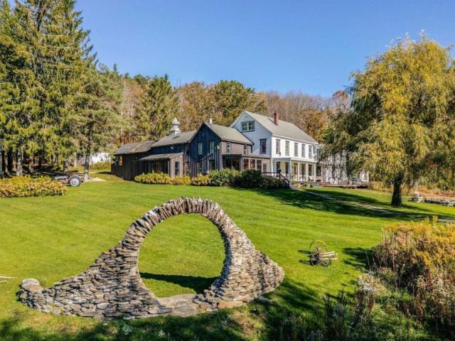 land NY NY ES101262897