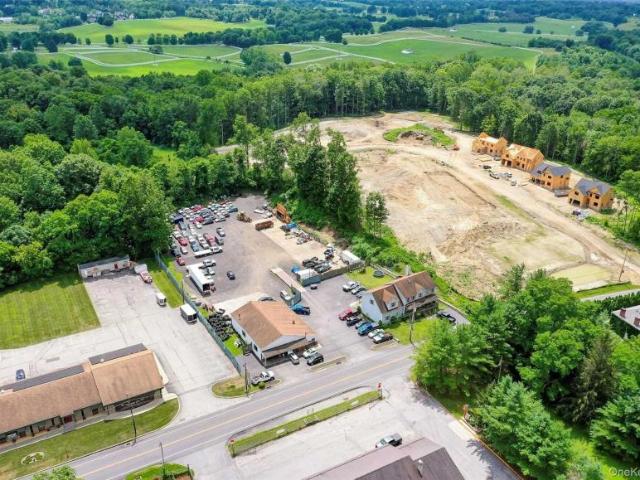 land NY NY ES102468840