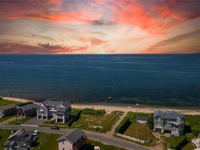 land Narragansett RI DS103970018