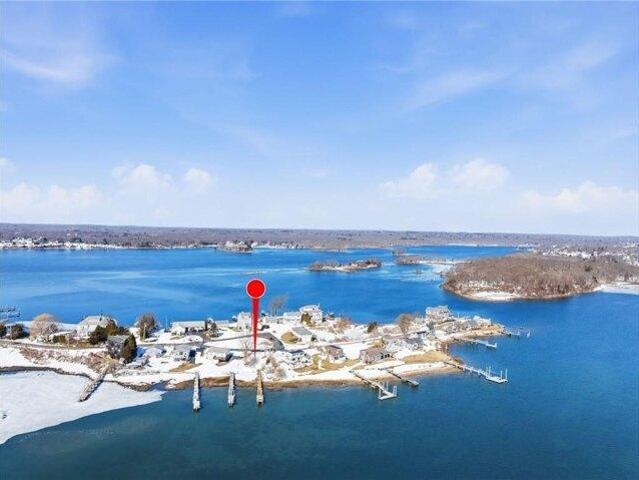 land Narragansett RI ES103807861