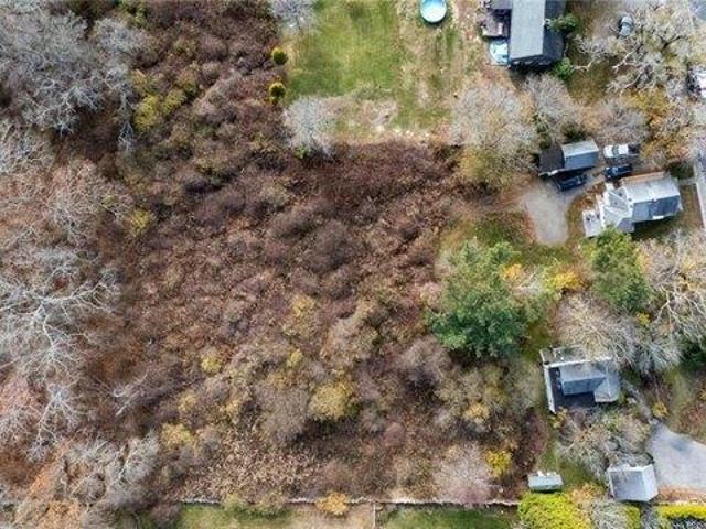 land Narragansett RI ES105114235