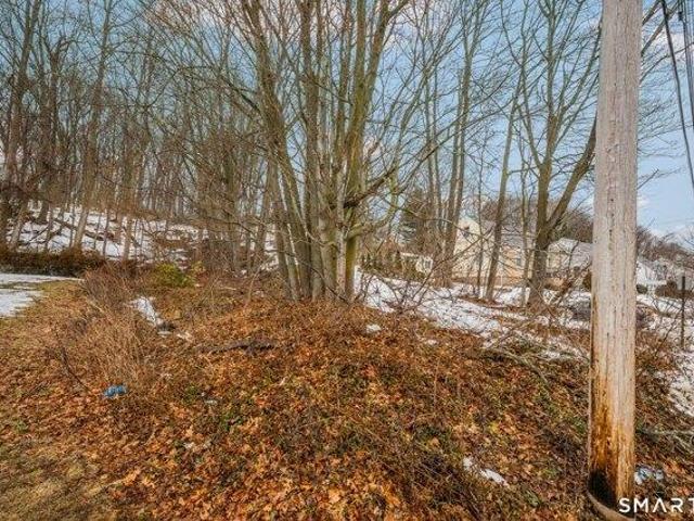 land New Haven CT ES103189376